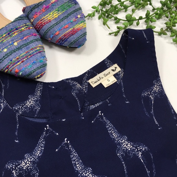 Double Zero | Tops | Double Zero Blue Giraffe Scallop Hem Button Back ...